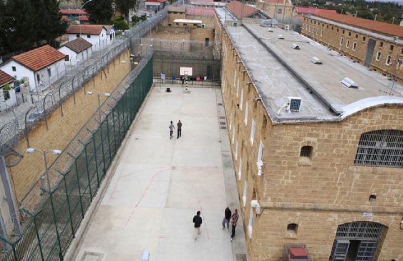 Υπέβαλε παραίτηση από τις Φυλακές ο Καπνουλλάς - διορίστηκε στη θεση ...