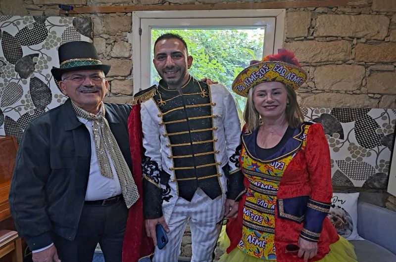 Στο ΚΑΝΑΛΙ 6 ο Βασιλιάς της Φλόγας! - Kanali 6